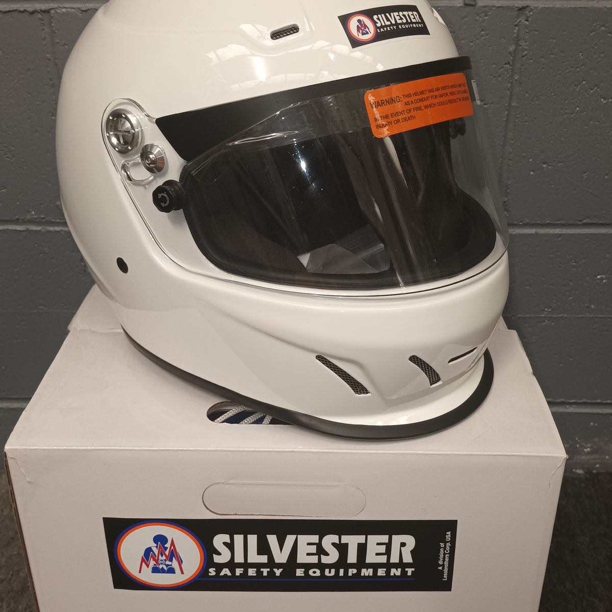 HELMET. FULL FACE RACE HELMET WITH AIR VENTS,DUCK BILL FRONT,TEAR OFF ...